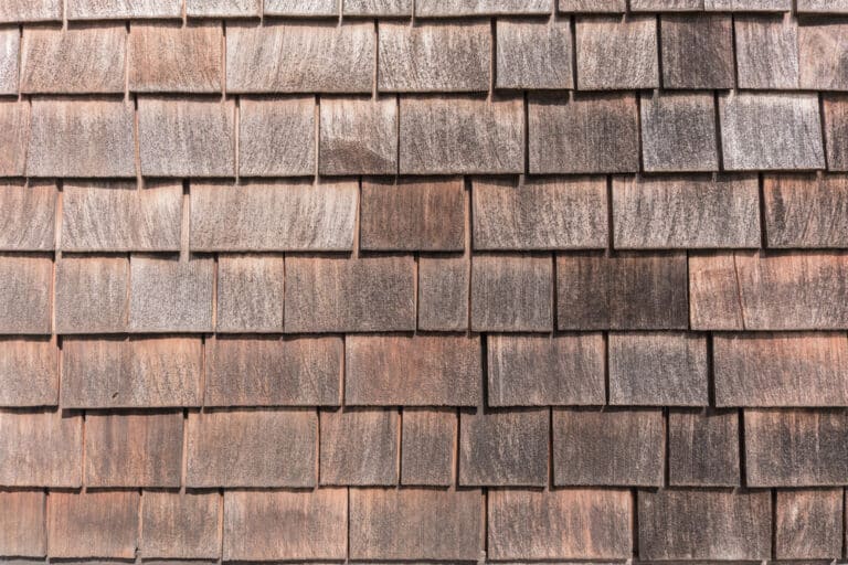 What Are Wood Shakes? - Taylor-Made Roofing